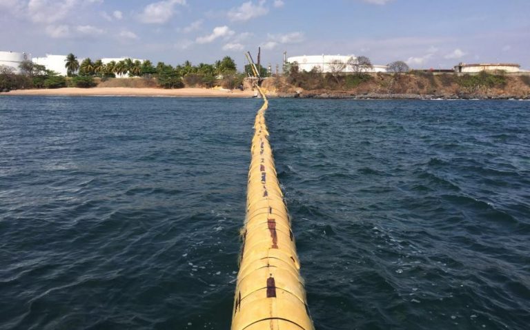 Construction and laying of underwater pipelines for mooring terminal ...